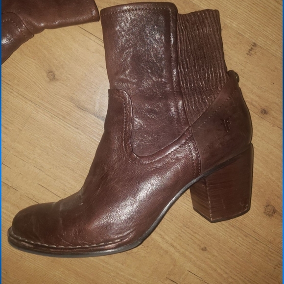 Frye | Shoes | Frye Lucinda Scrunch Short Booties | Poshmark
